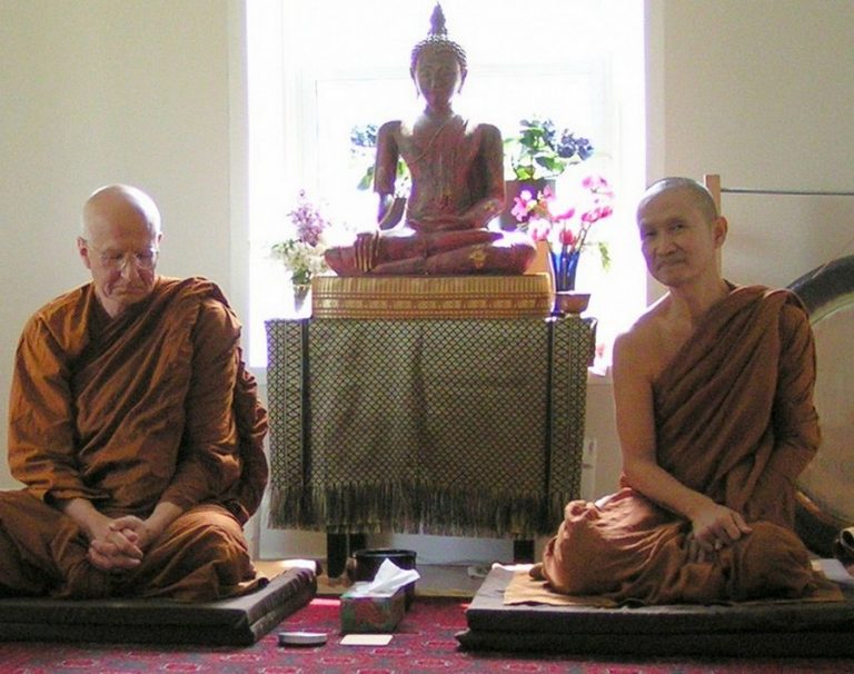 Ajahn Dtun Visits Sati Saraniya Hermitage – Sati Saraniya Hermitage